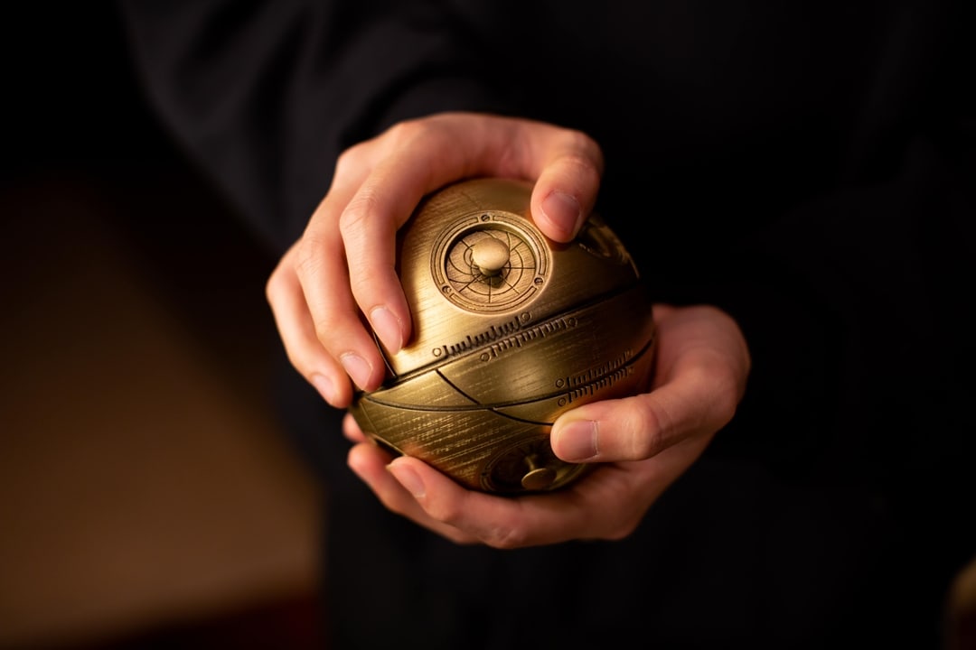 Netflix: DARK Time Travel Sphere - Hanson Ma